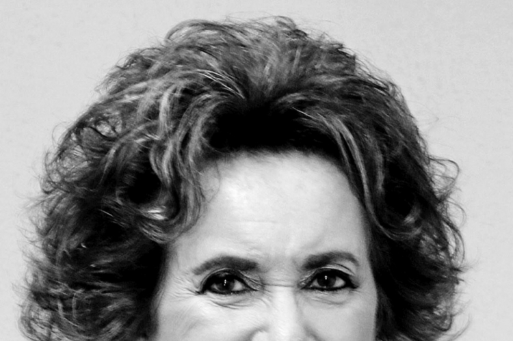 Lêda Maria Souto: Paris: Um hino ao amor envolvendo o mundo | Opinião ...