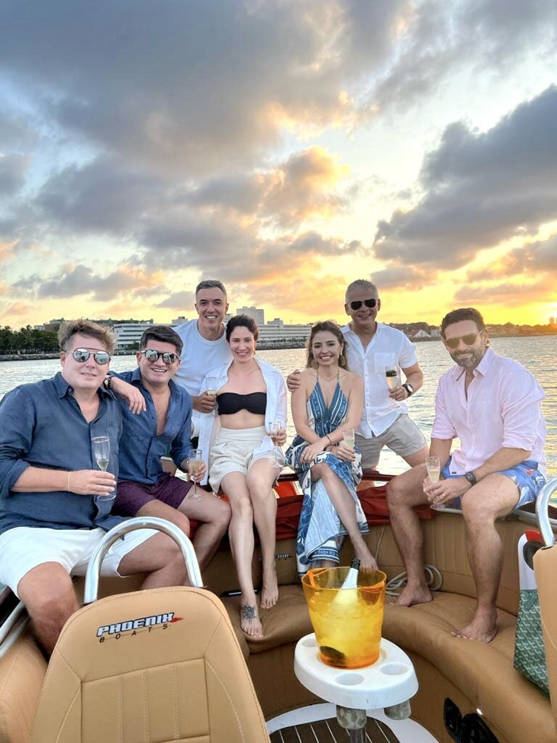 Novas do mercado, da Justiça e da Medicina. Sextou! | Clóvis Holanda ...