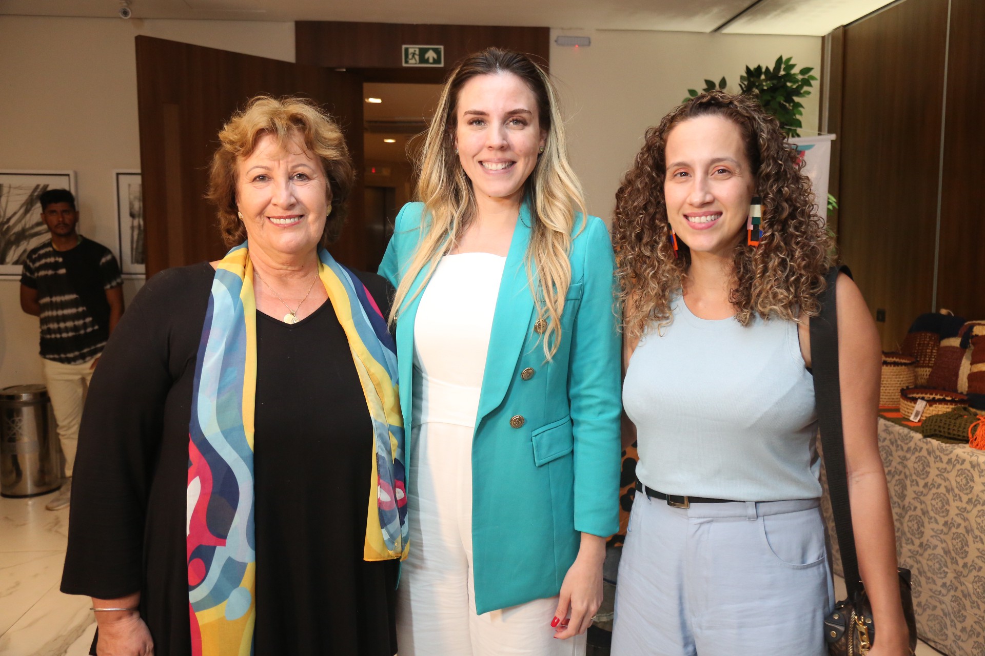 Top secret: todo mundo sabe, mas ninguém vê... | Clóvis Holanda | OPOVO+