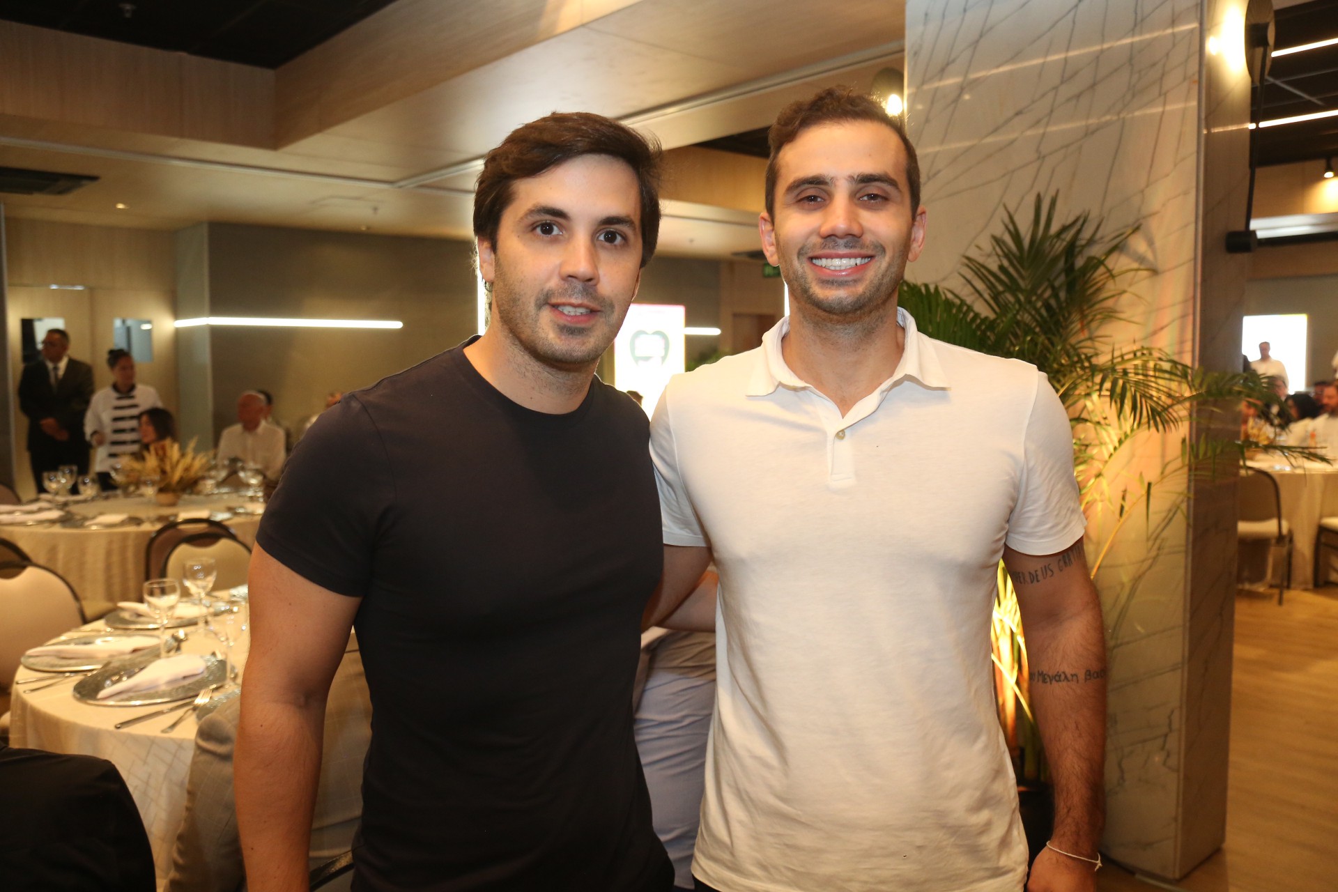 Presenças do mundo business e outras notas…segundou | Clóvis Holanda ...