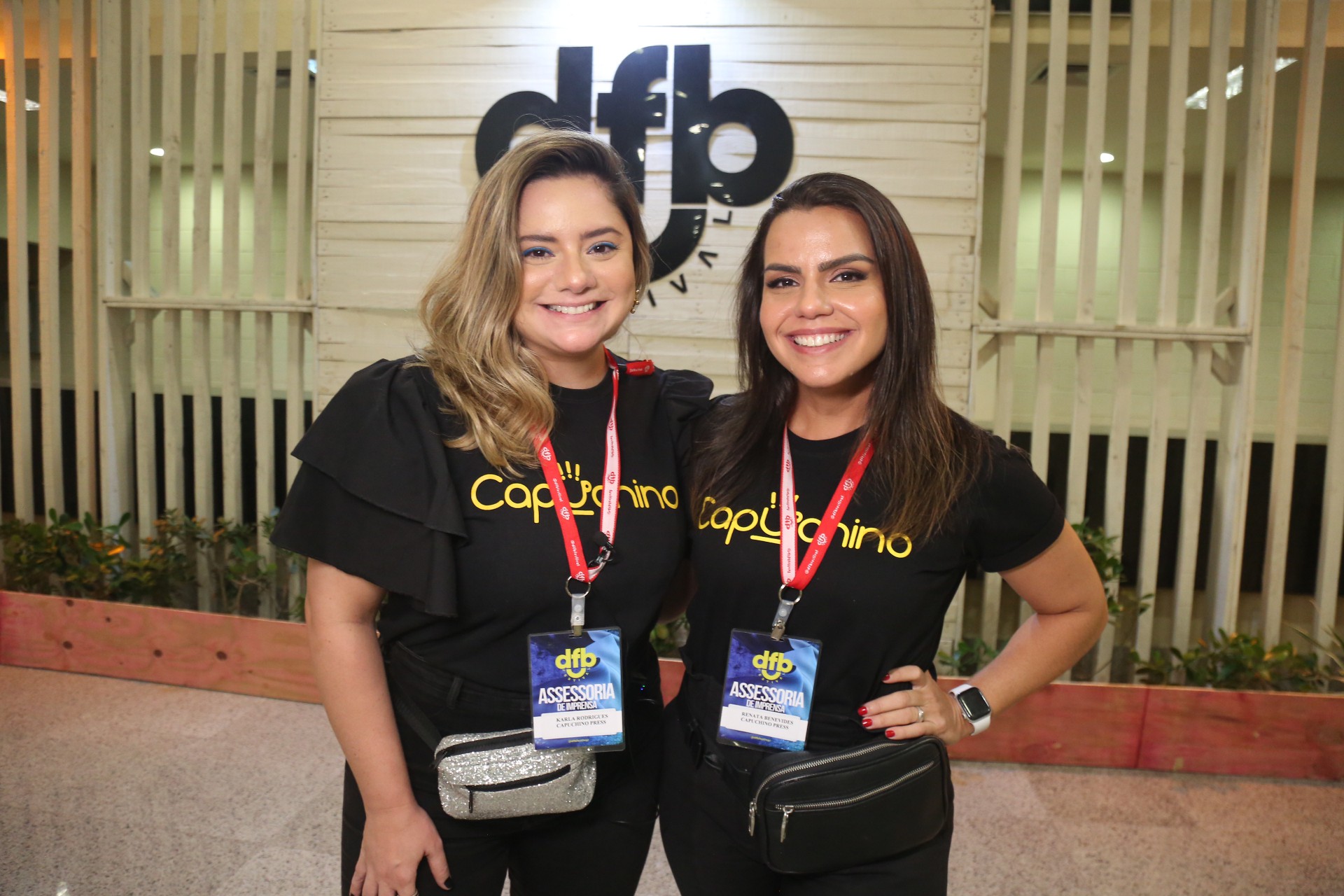 Vamos fazer a letra "C", de Constituição? | Clóvis Holanda | OPOVO+