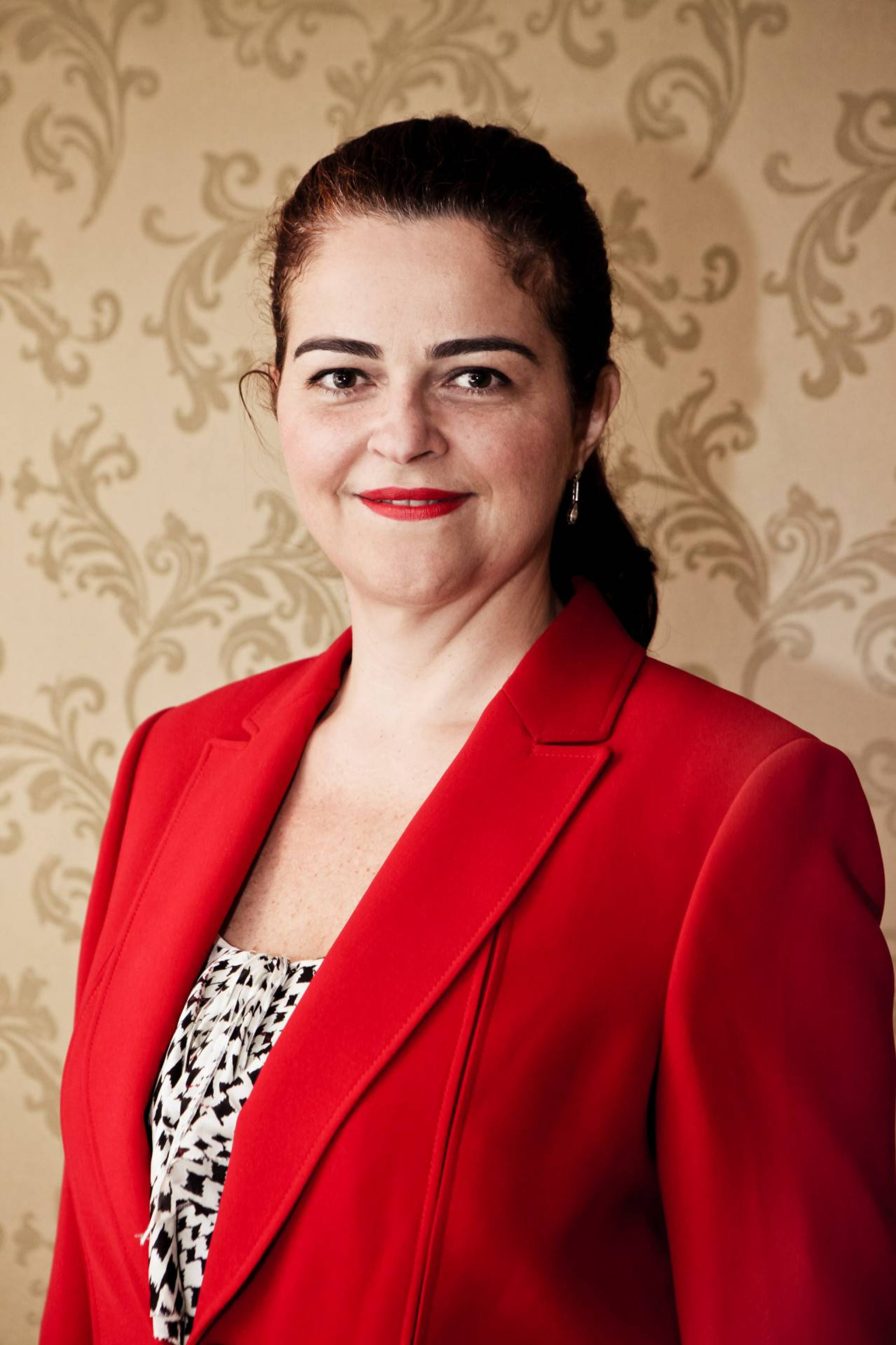 Dia 15 - Festa do Anuário do Ceará e 95 anos do O POVO | Lêda Maria ...