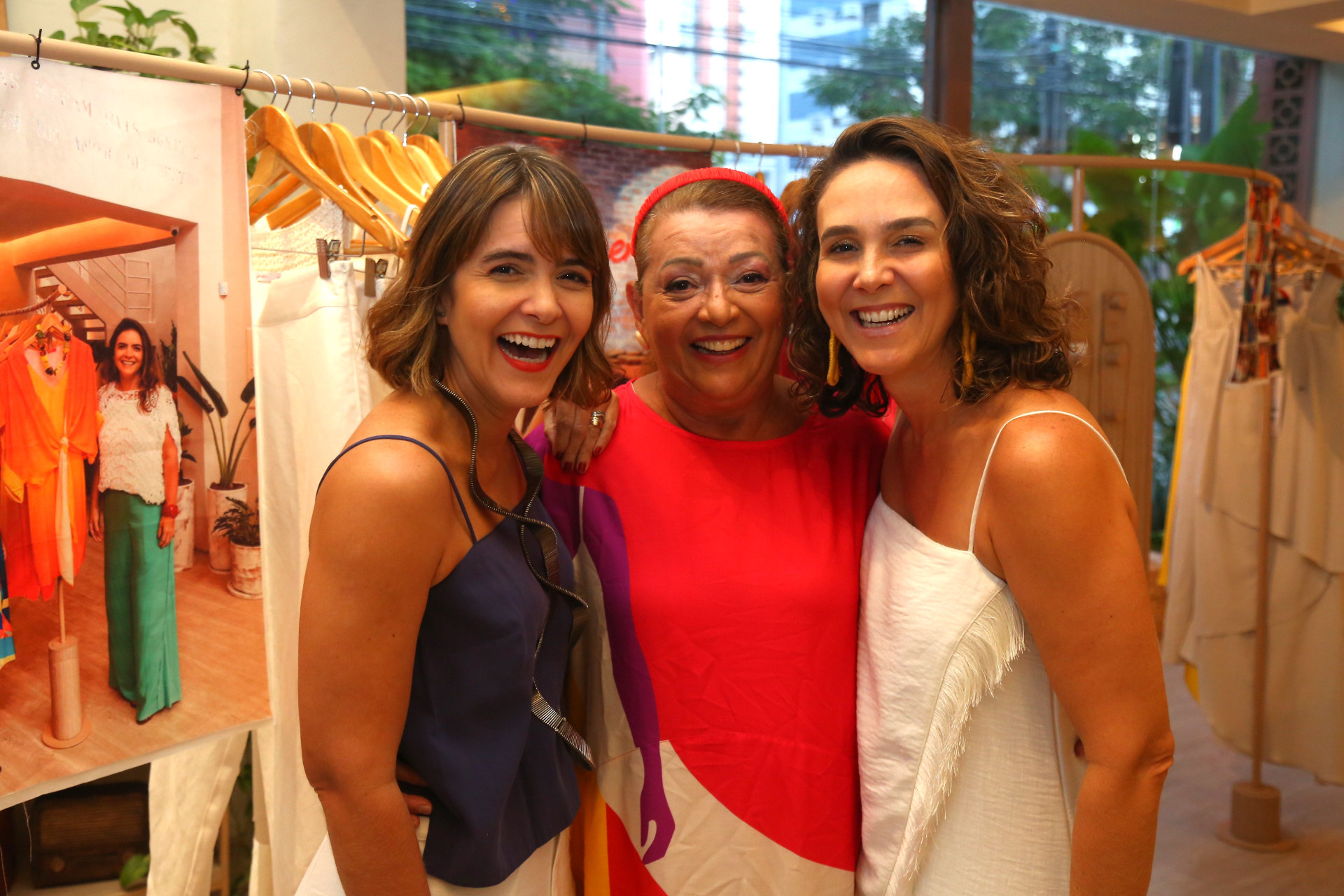 Sol, mar, dólares e a biografia da vez no mundo business | Clóvis ...