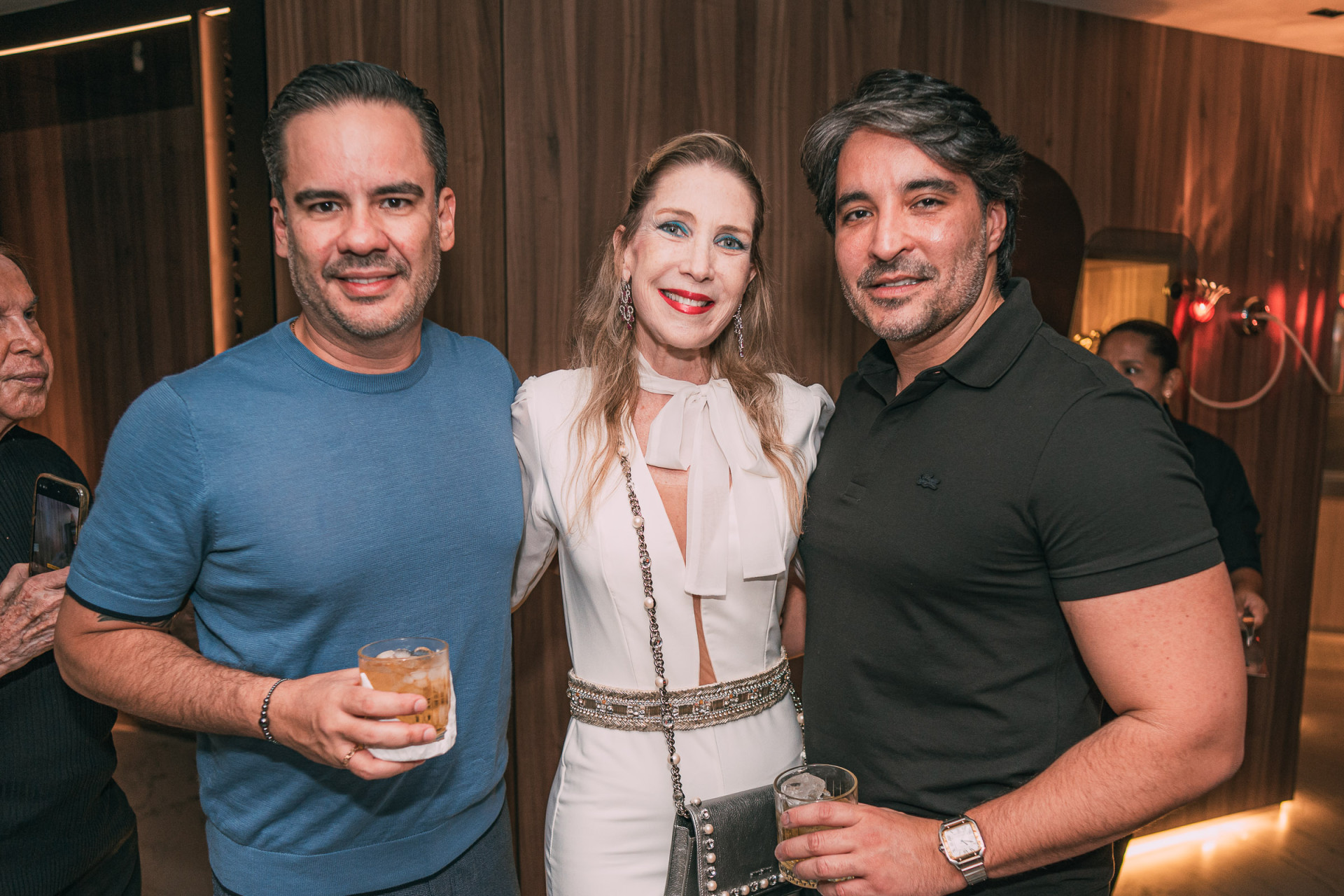 Dos hits no sax a "Sinônimos".... | Clóvis Holanda | OPOVO+