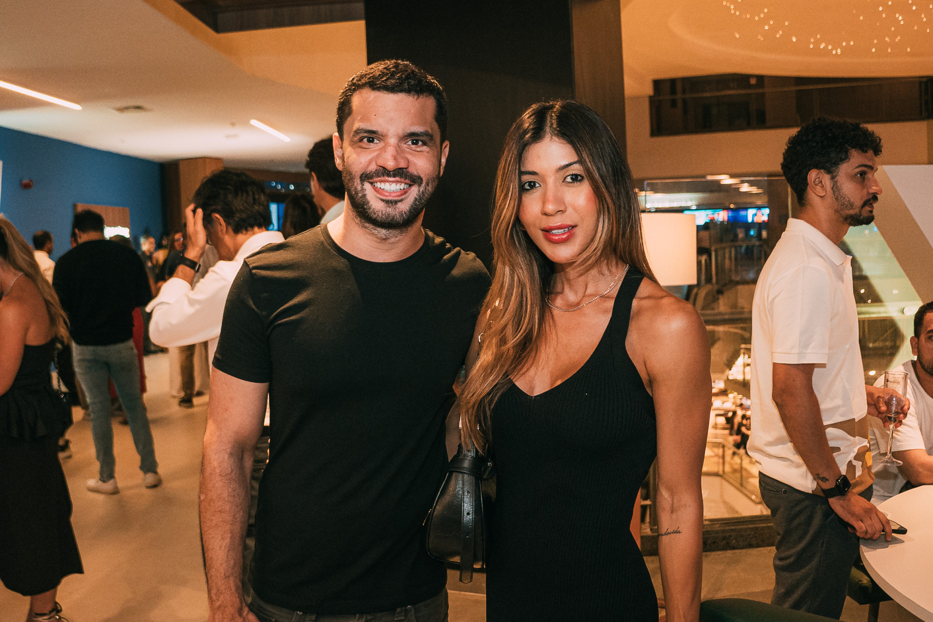 Bem sentados na poltrona do VIP e outras notas... | Clóvis Holanda | OPOVO+