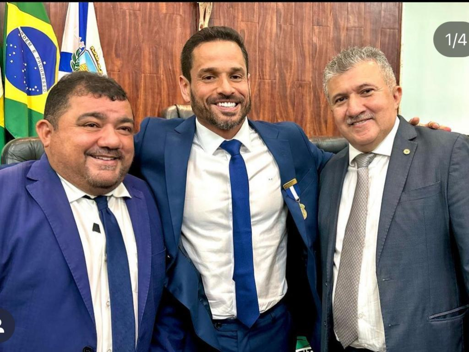 Bem sentados na poltrona do VIP e outras notas... | Clóvis Holanda | OPOVO+