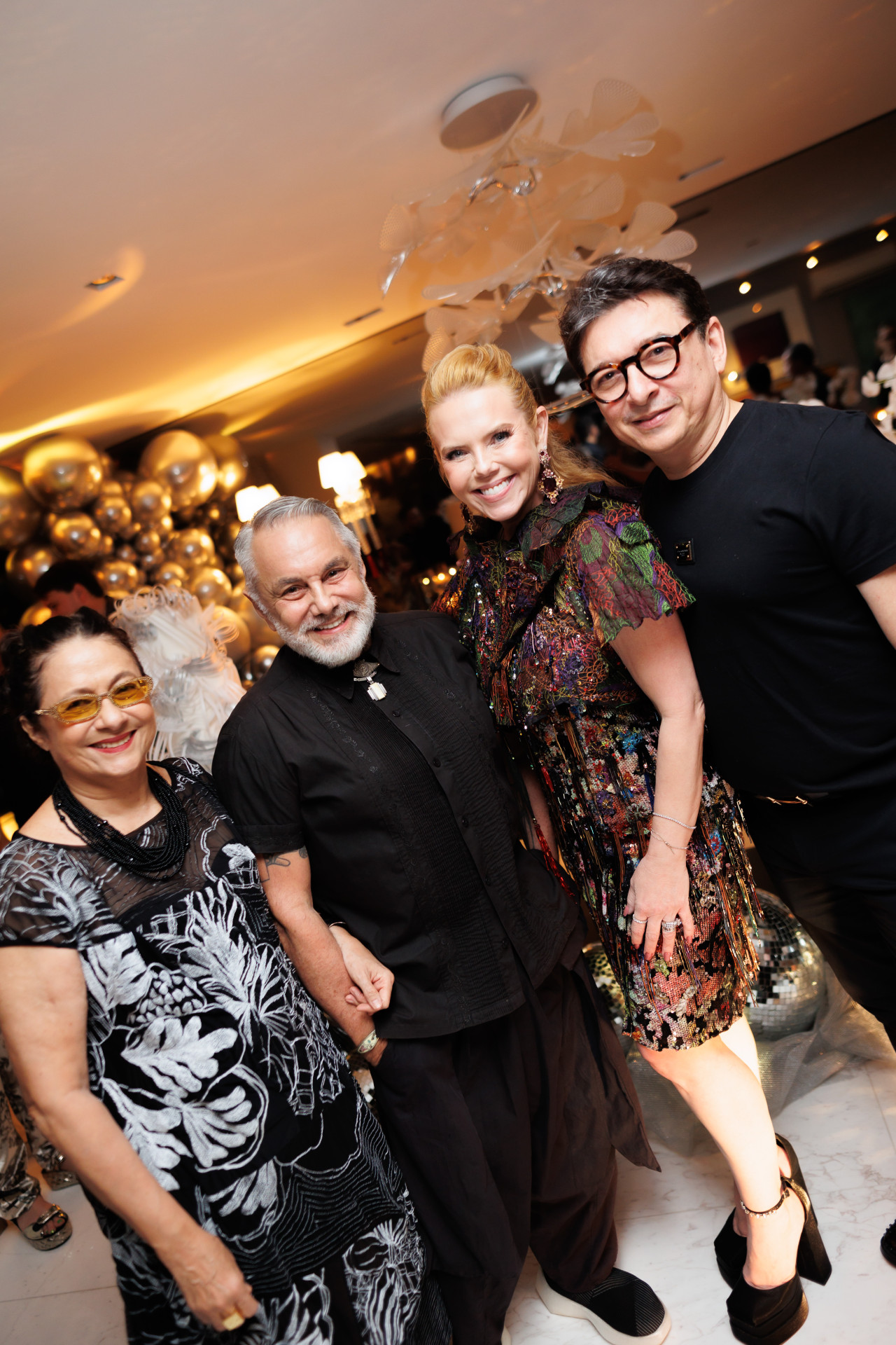 Entre quatro paredes, só a Abin sabe! | Clóvis Holanda | OPOVO+